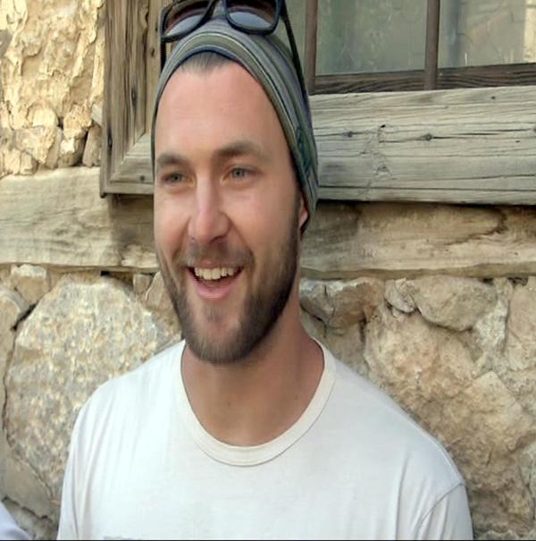 Kemaliye'de ölen Amerikalı 'yarasa adam' Ian Flanders’in cenazesi, Adli ...