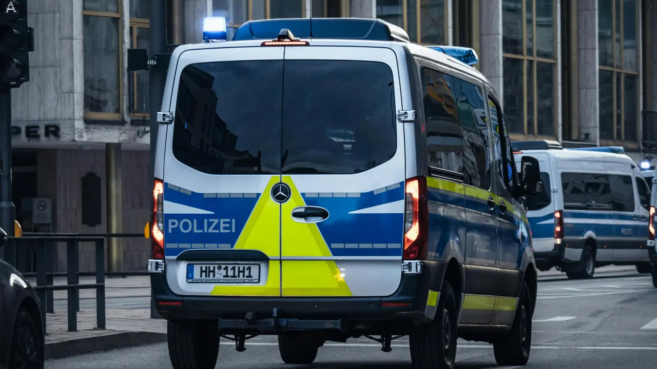 Alman polisi, tren istasyonlarında daha fazla yetki istiyor